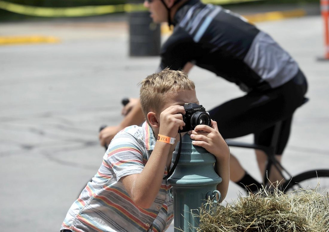 Pedaling winners | News, Sports, Jobs - Messenger News